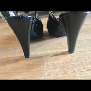 Clarks | Shoes | Clarks Artisan Wessex Bria Pump | Poshmark